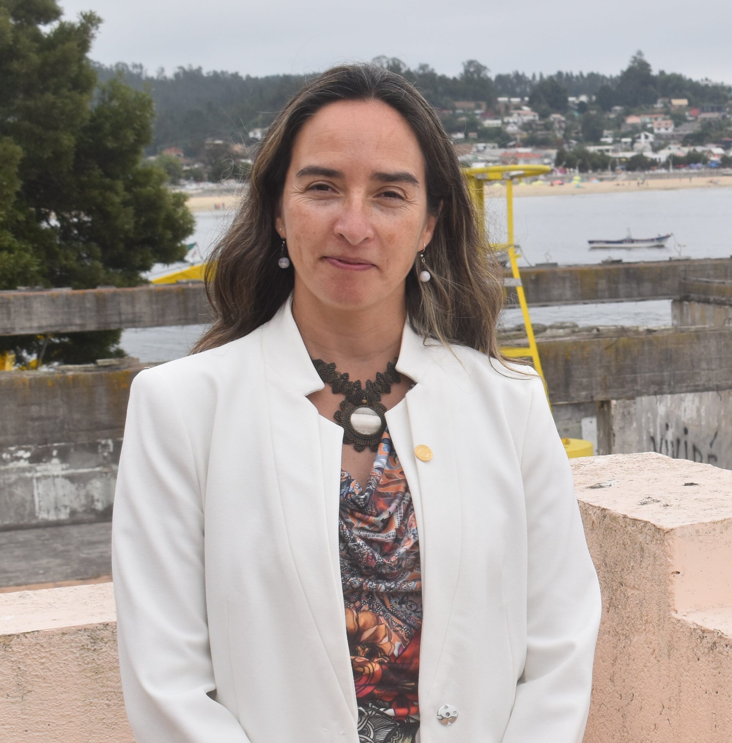 DRA.-CAMILA-FERNANDEZ-2-min - Codexverde